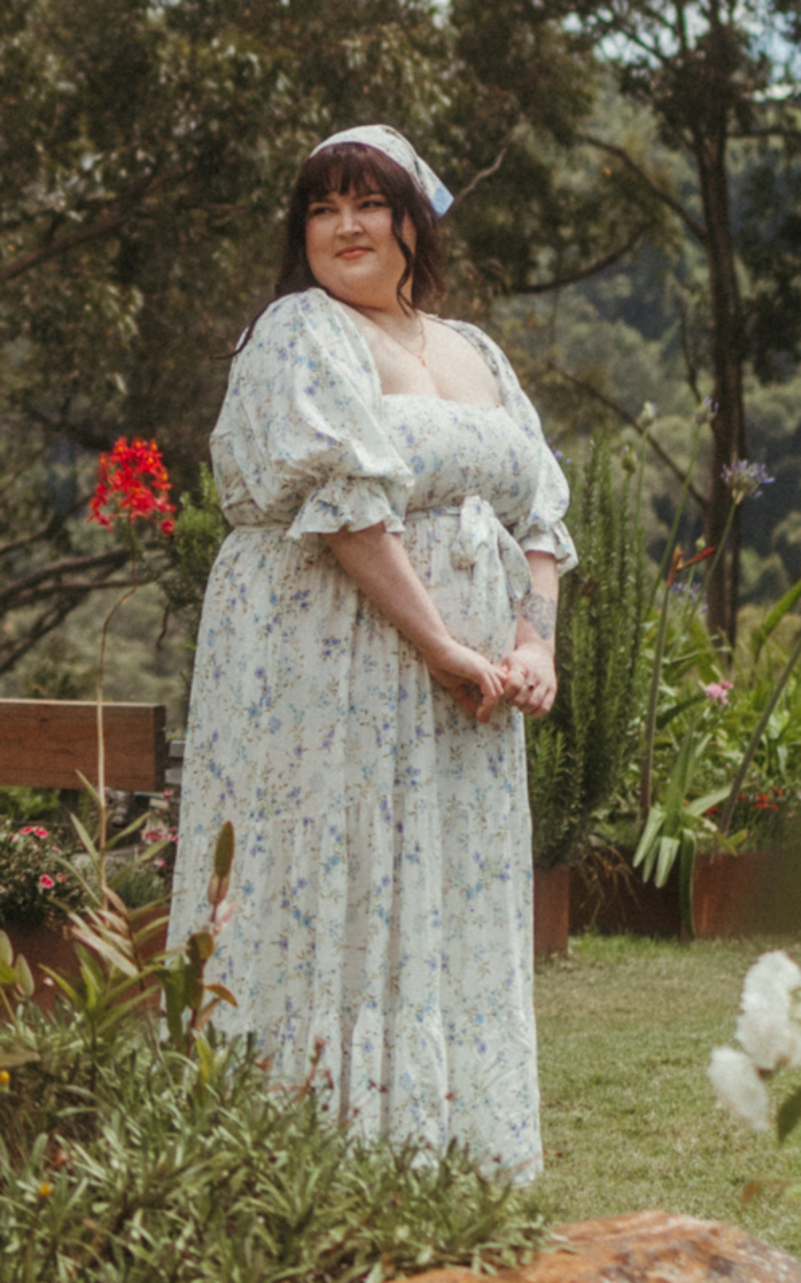 Cozy Staple Dress {Cool floral} – Sacred Circus